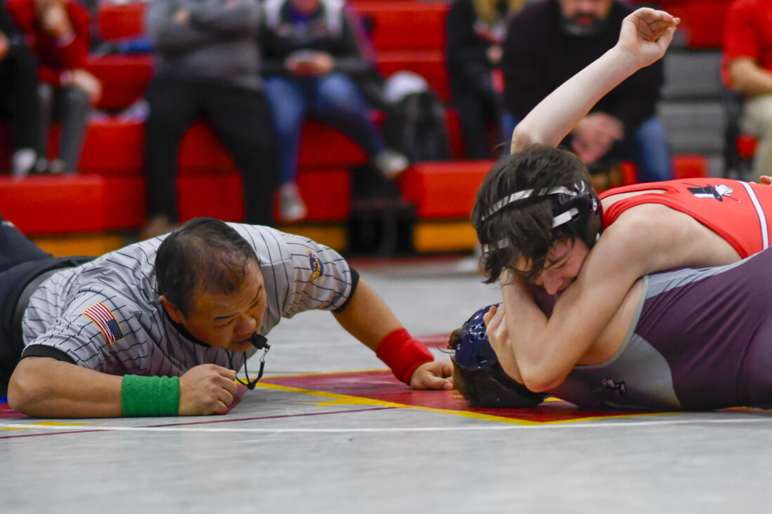Williamsport has 7 wrestlers qualify for regionals, Shore has four at ...